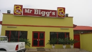 Nigeria : le sud-africain Famous Brands s’offre 49 % d’UAC Restaurants ...