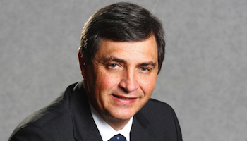 Johan Van Zyl : « Pour rester leader en Afrique, Toyota doit être ...