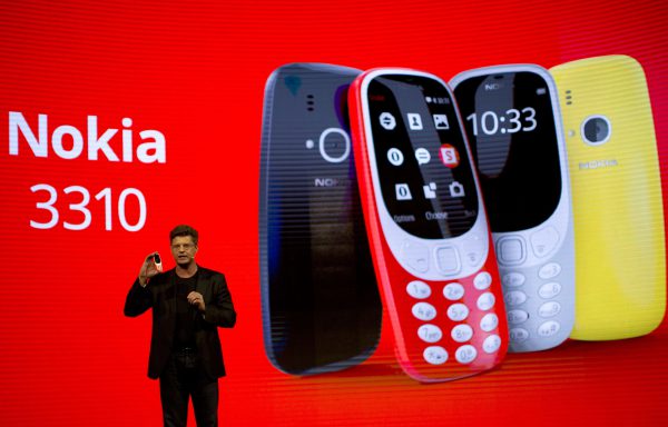 Après avoir émigré en Afrique, le Nokia 3310 revient sur le continent ...