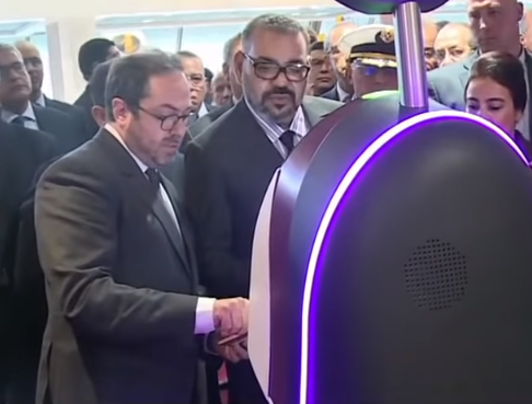 Maroc : Mohammed VI inaugure le nouveau terminal de l’aéroport de ...