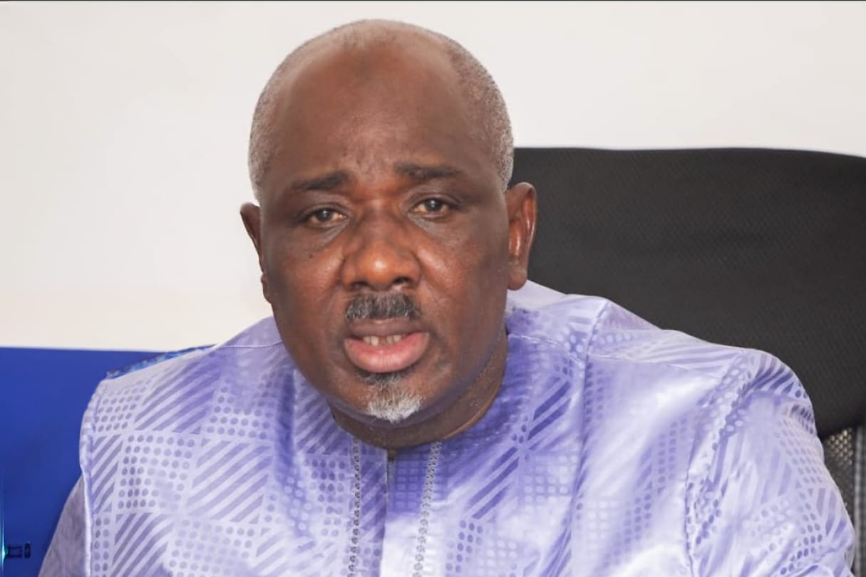 Au Sénégal, l’immunité parlementaire de Farba Ngom est levée - Jeune ...