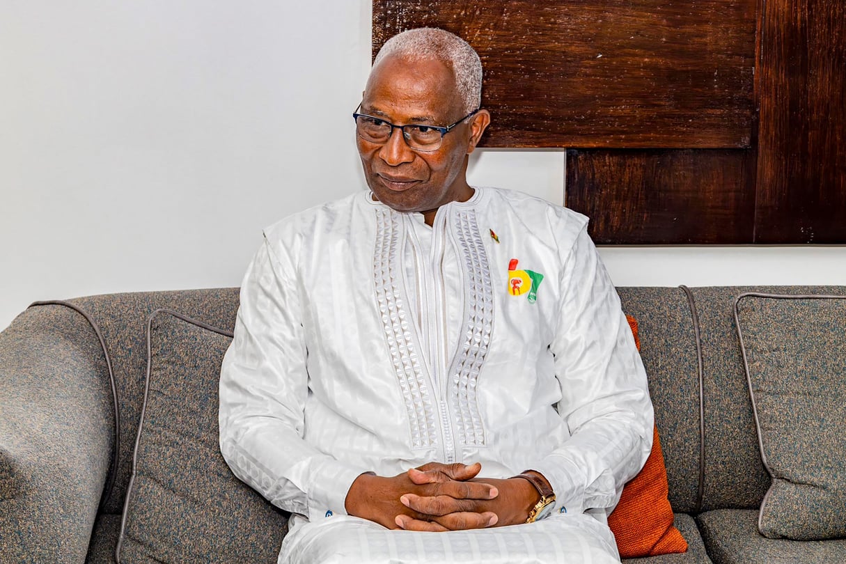 En Guinée, pourquoi Mamadi Doumbouya a reconduit son Premier ministre ...