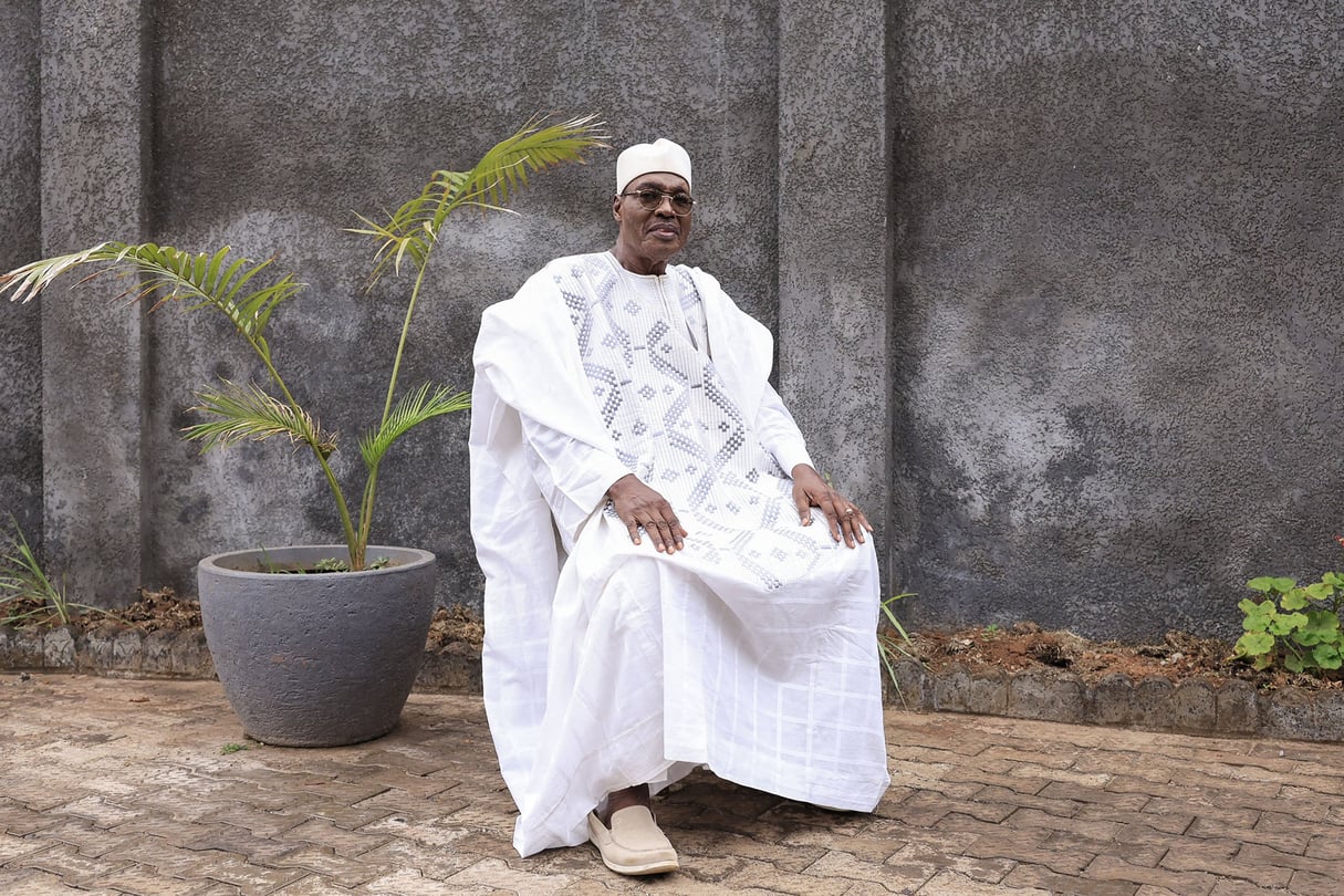 Cameroun : ce que l’on sait de la situation d’Issa Tchiroma Bakary au ...