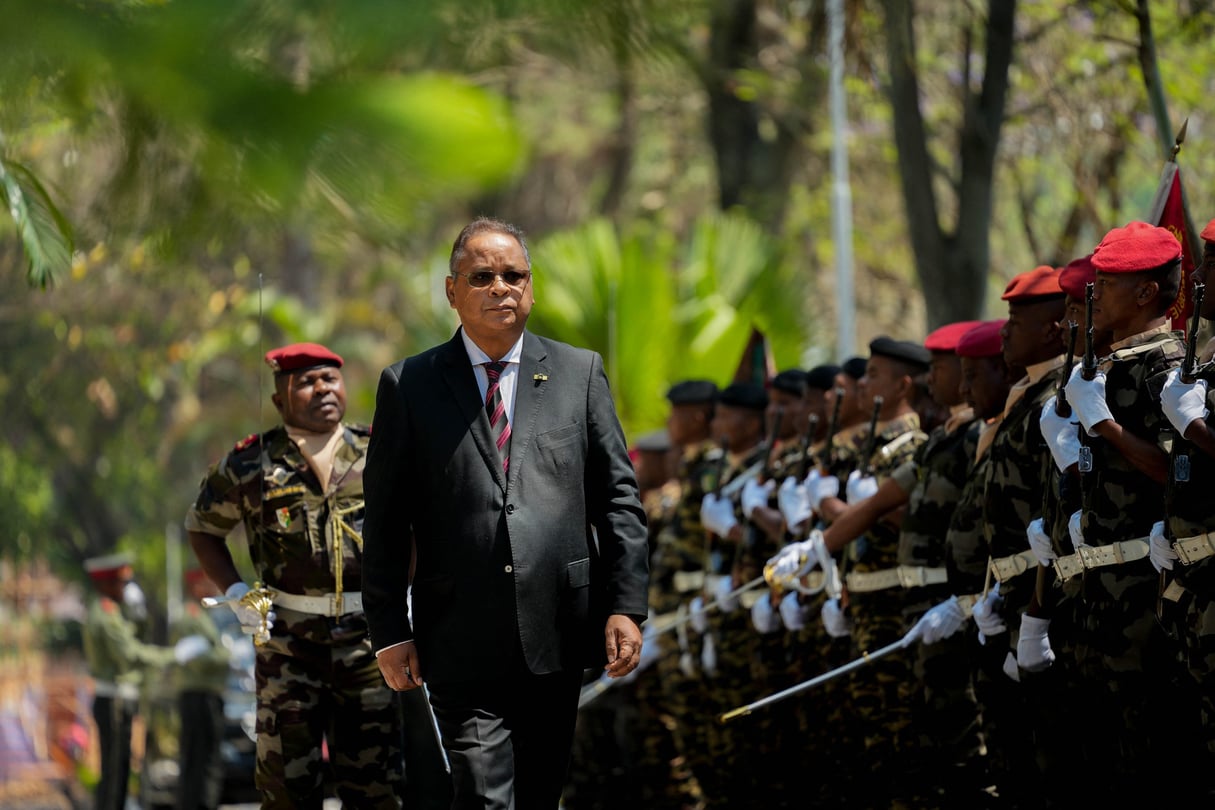 Nouveau gouvernement à Madagascar : le président Randrianirina et l’art ...