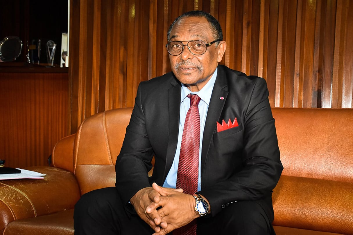 Grégoire Owona : « Le RDPC soutiendra Paul Biya à fond, sauf s’il ...