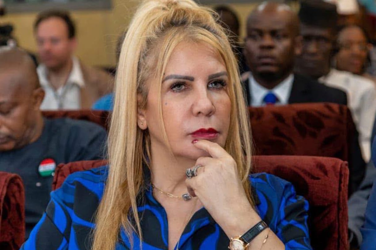 Algérie : Saida Neghza, l’ancienne candidate à la présidentielle condamnée, en appelle au ...