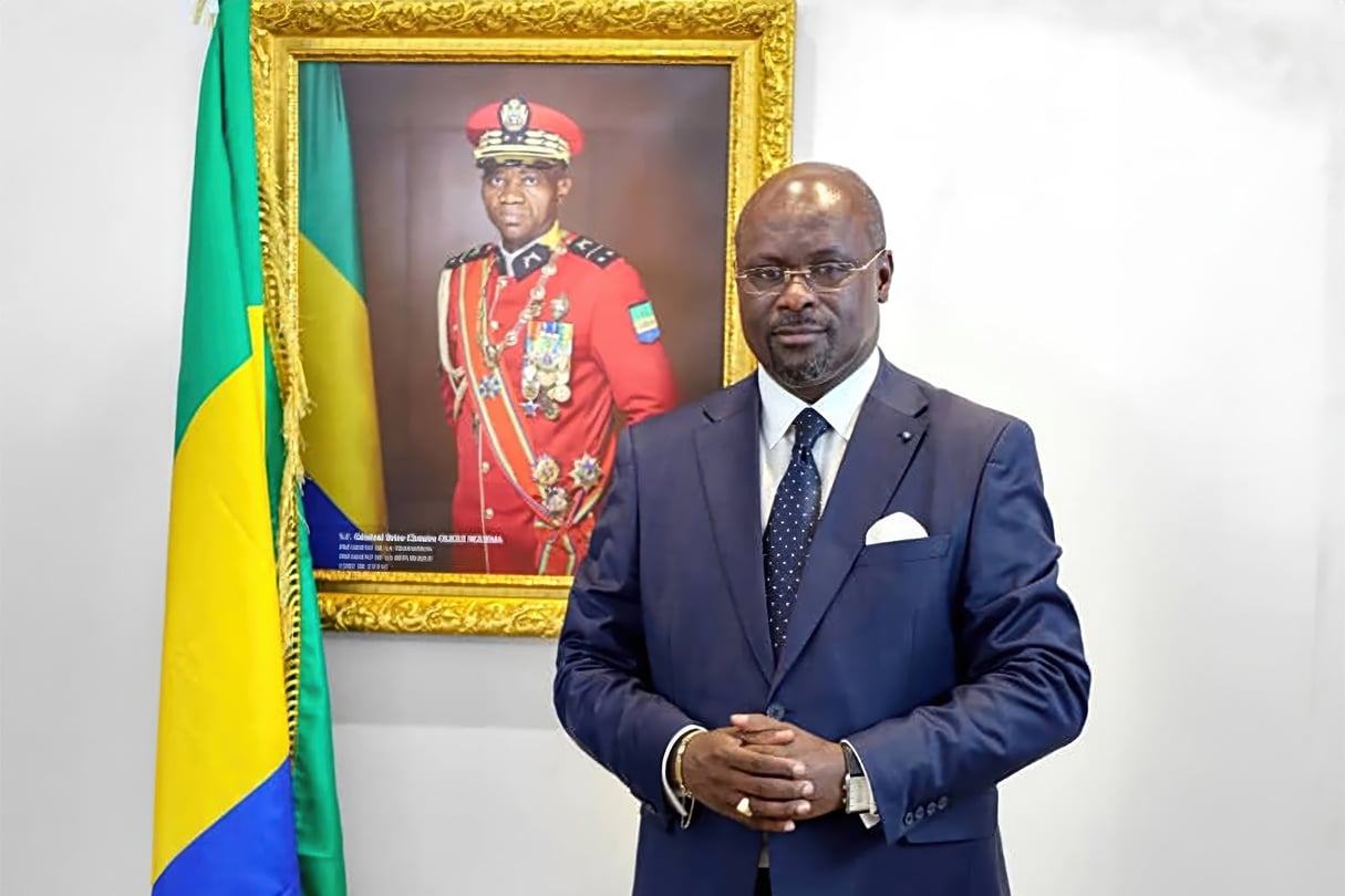 Au Gabon, Régis Onanga Ndiaye élu président de l’Assemblée nationale