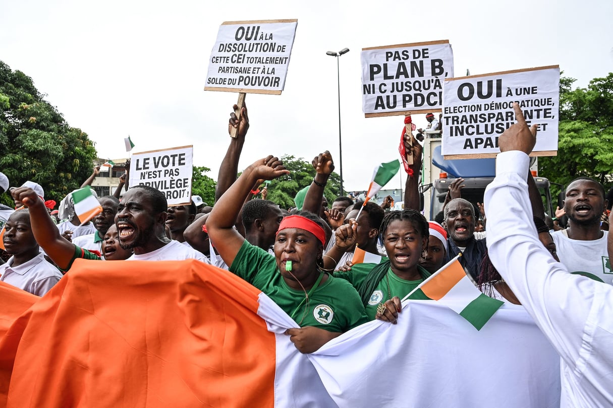 Présidentielle en Côte d’Ivoire : la France, l’autre bataille des urnes