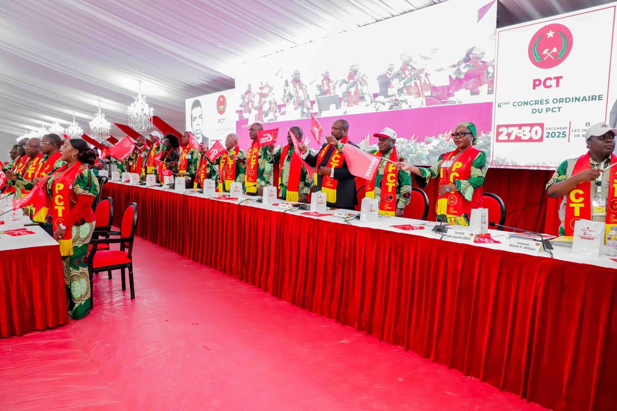 Au Congo, le PCT referme le débat et appelle Sassou Nguesso à briguer ...