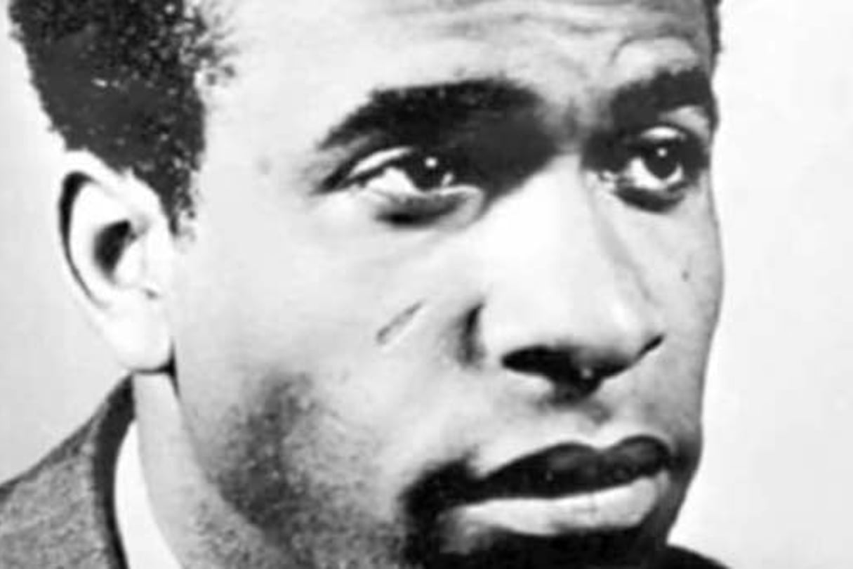 Jean Khalfa : « Pour Fanon, la négritude est une mystification ...