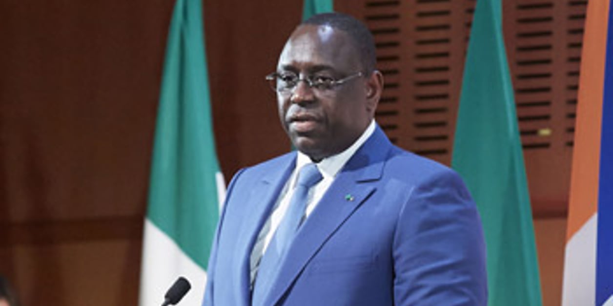 Macky Sall prêt à supprimer le visa d’entrée au Sénégal - Jeune Afrique