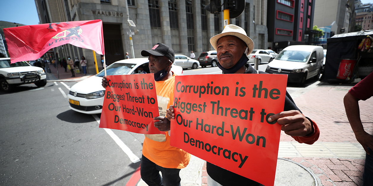 Les lanceurs d’alerte anti-corruption toujours aussi persécutés