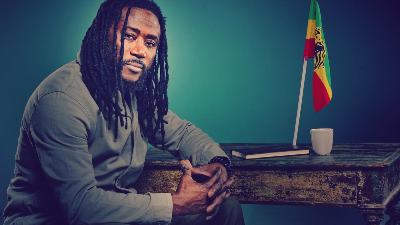 10 choses à savoir sur Elie Kamano, le reggaeman pro-AES qui pourfend ...