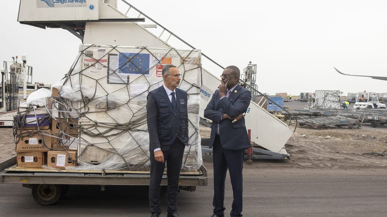 Mpox : la première campagne de vaccination a débuté au Rwanda - Jeune ...