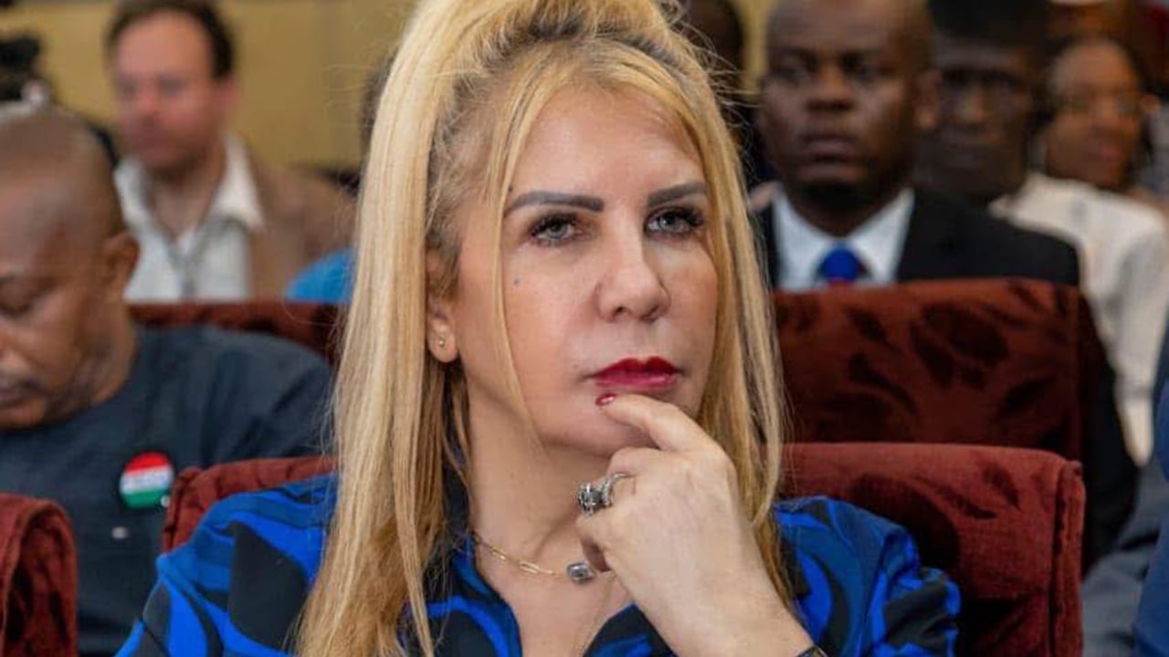 Algérie : Saida Neghza, l’ancienne candidate à la présidentielle condamnée, en appelle au ...