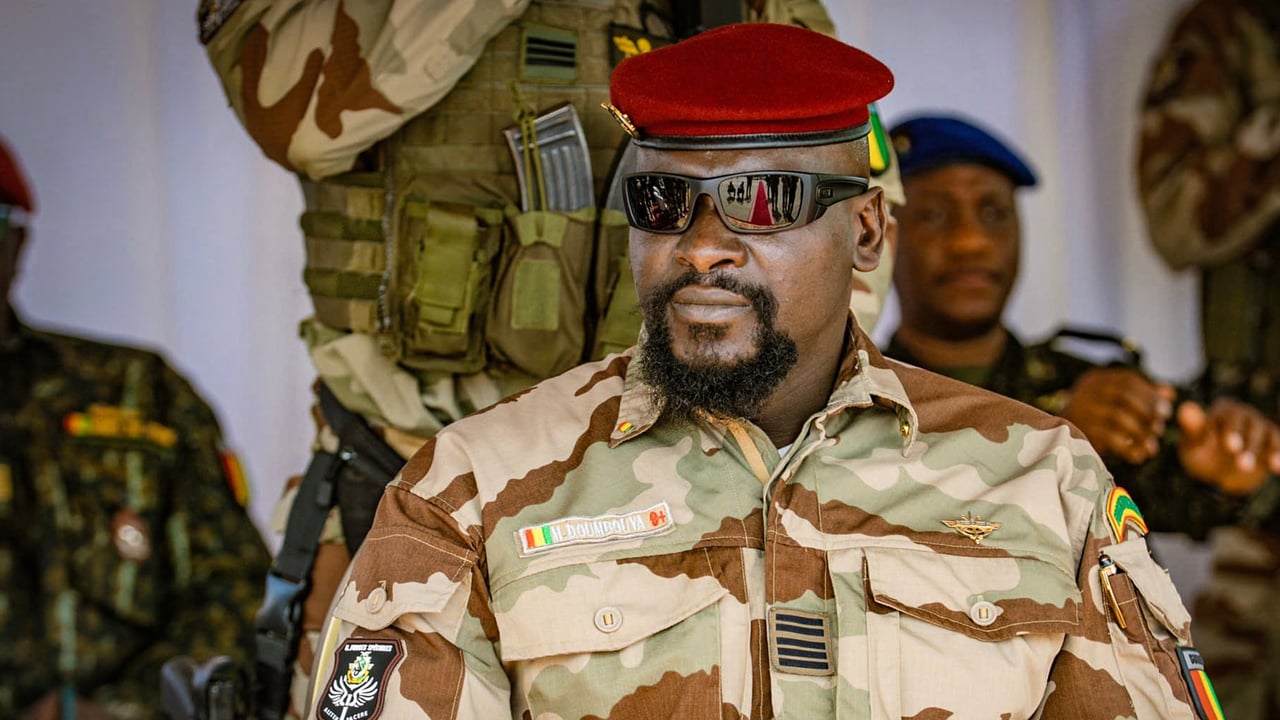 En Guinée, le colonel Doumbouya élevé au rang de général