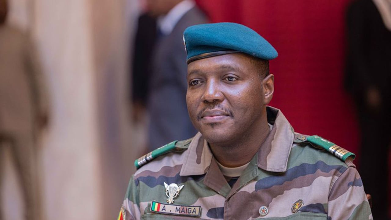 Au Mali, la junte de Goïta neutralise les partis politiques