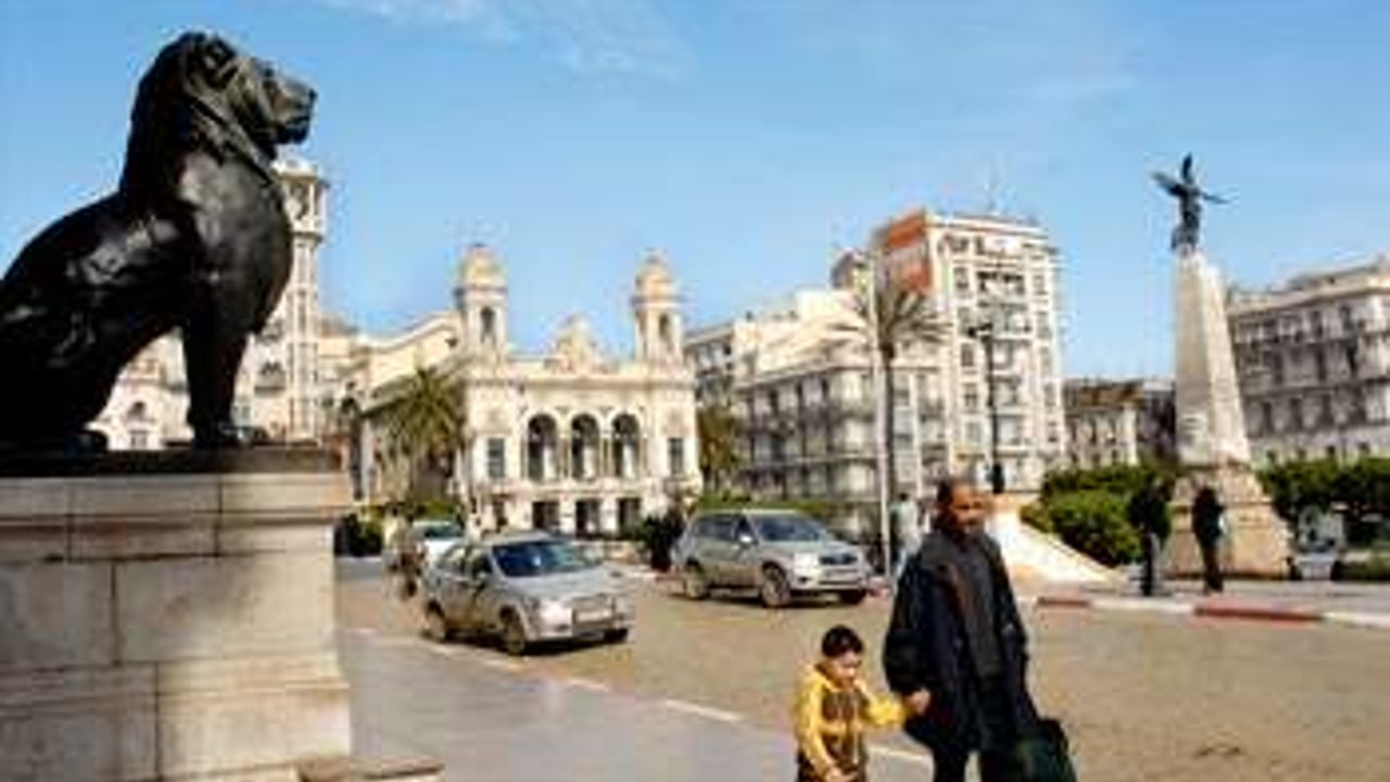 Oran, la Mecque du raï et du gaz