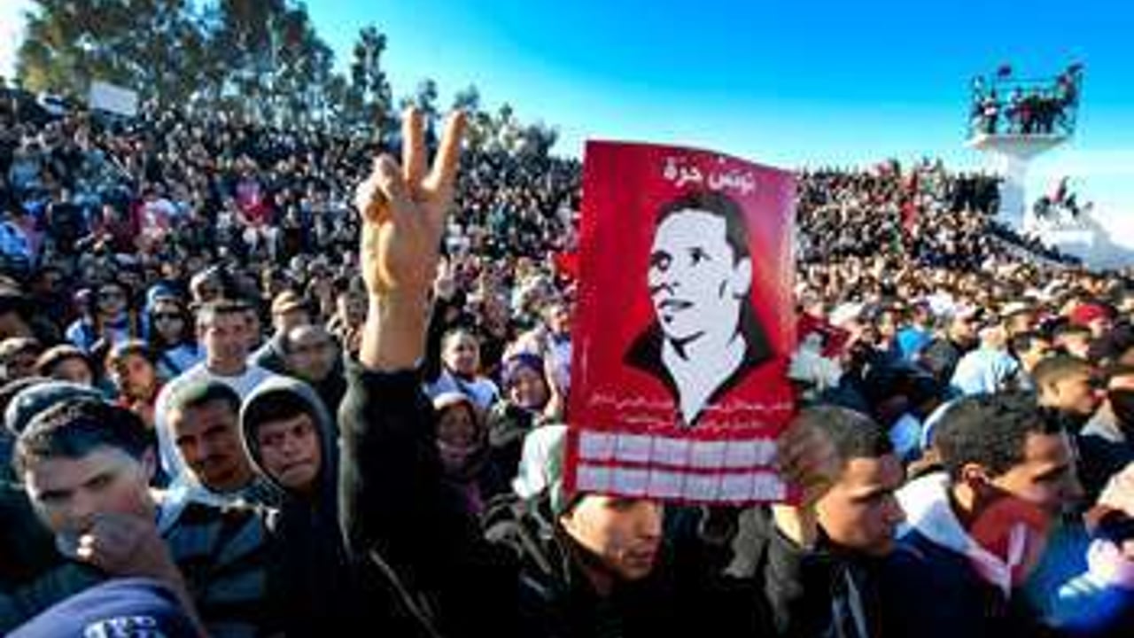 « Je n’ai pas giflé » Bouazizi, affirme Fédia Hamdi, libérée par la ...