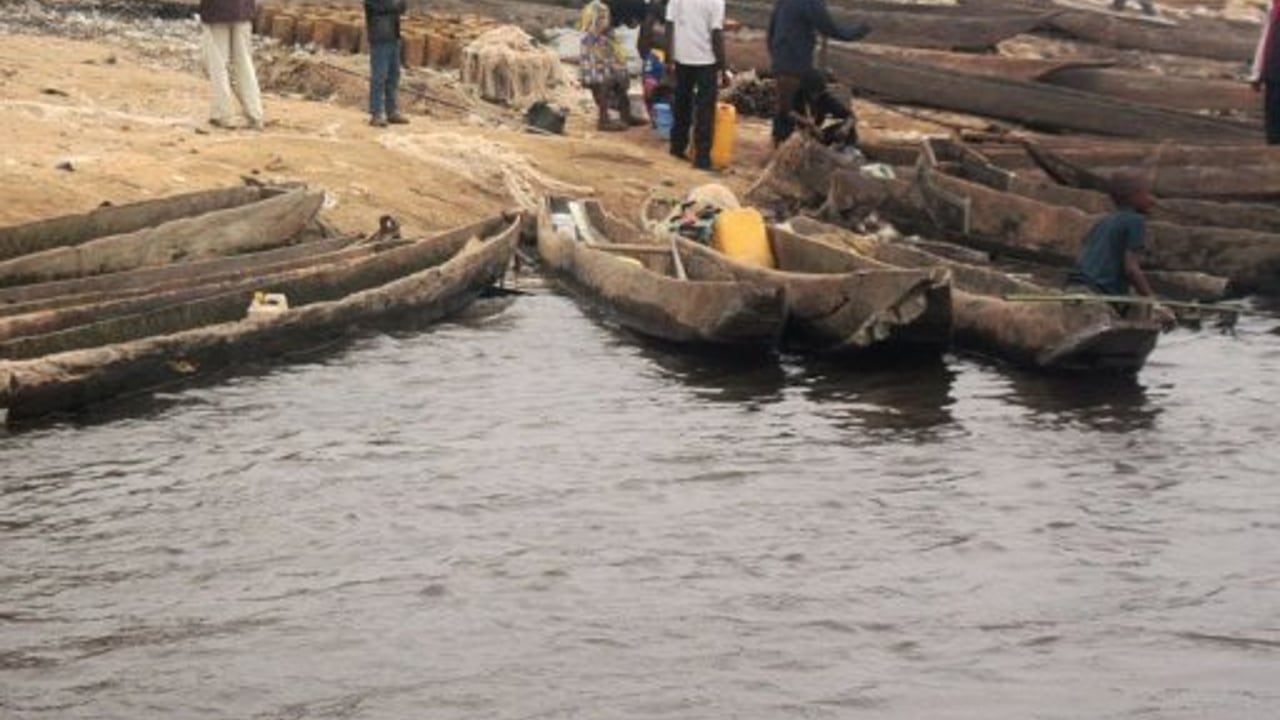 Naufrage en RDC: au moins 50 morts et 35 disparus