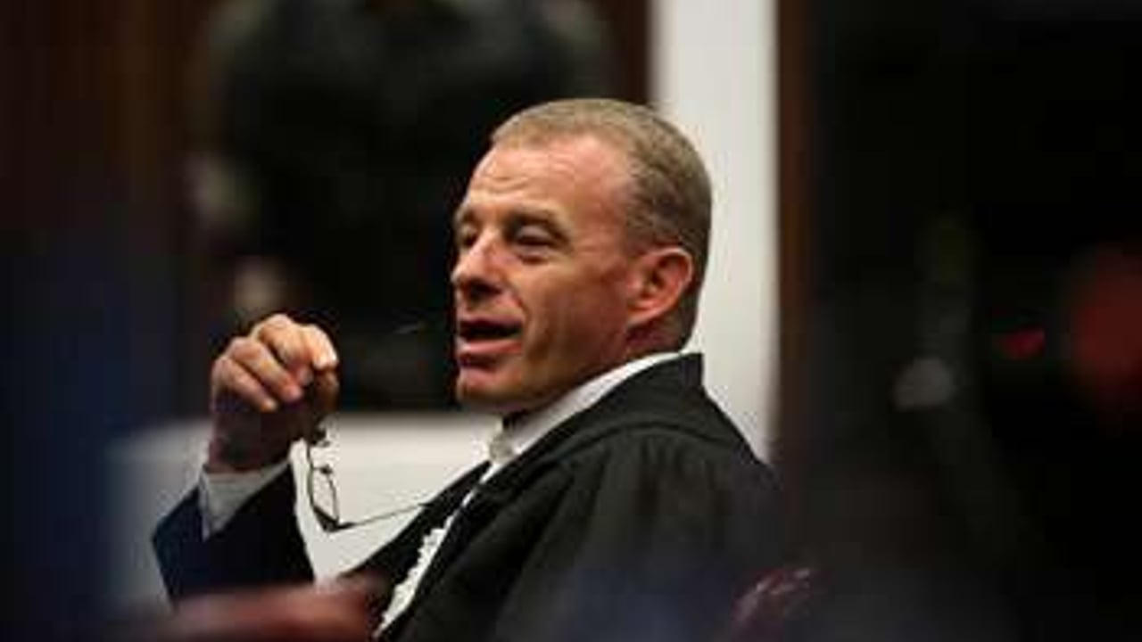 Procès Pistorius : fin du contre-interrogatoire musclé du procureur