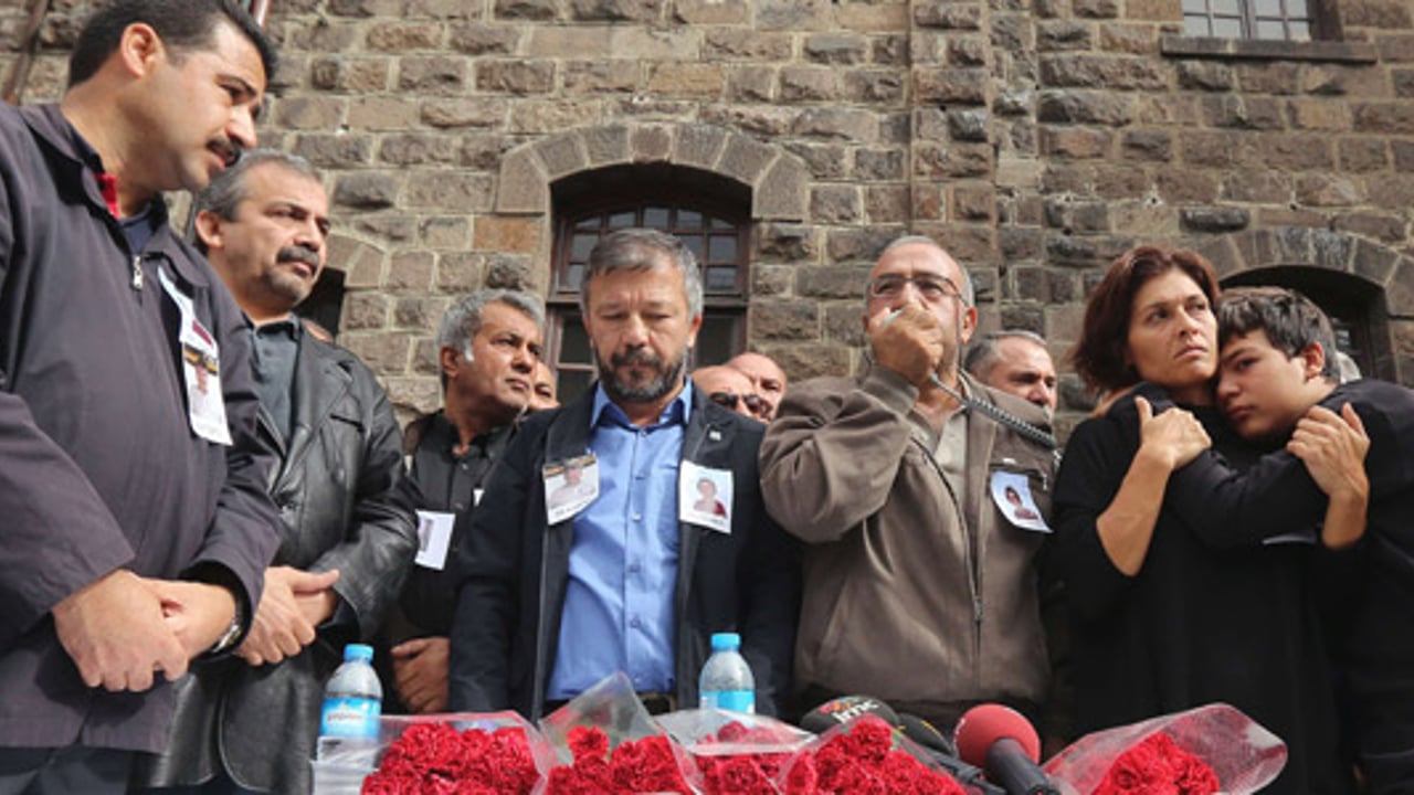 Yasar Yakis : « Daesh a eu le temps de s’implanter dans la société turque