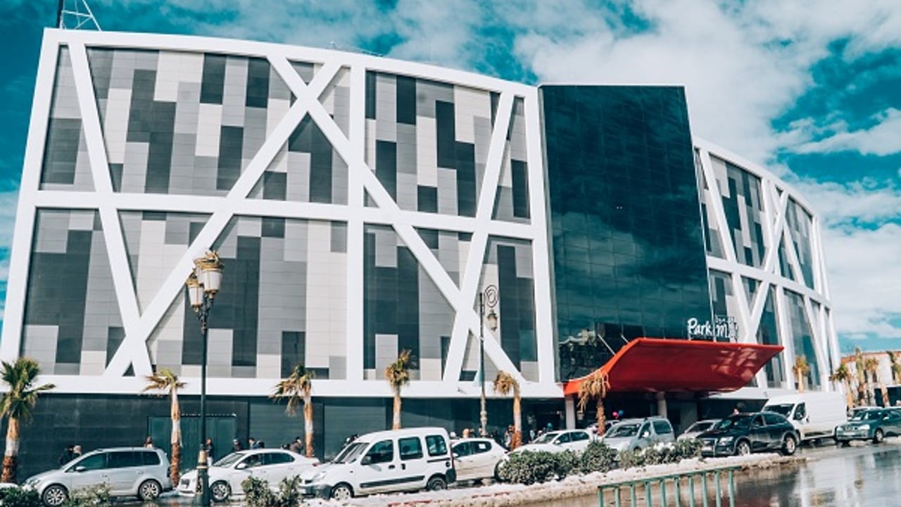 [Reportage] Le plus grand centre commercial algérien ouvre ses portes