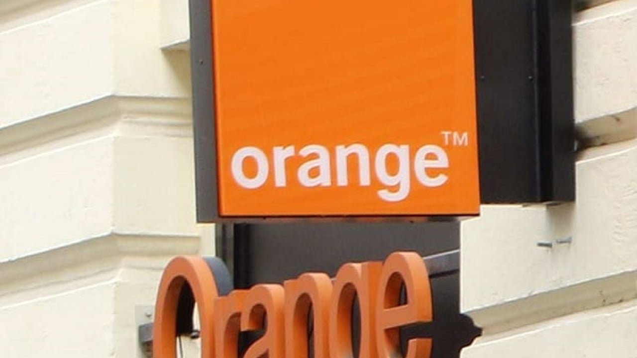 Orange inaugure deux centres d’opérations à Abidjan et Dakar ...