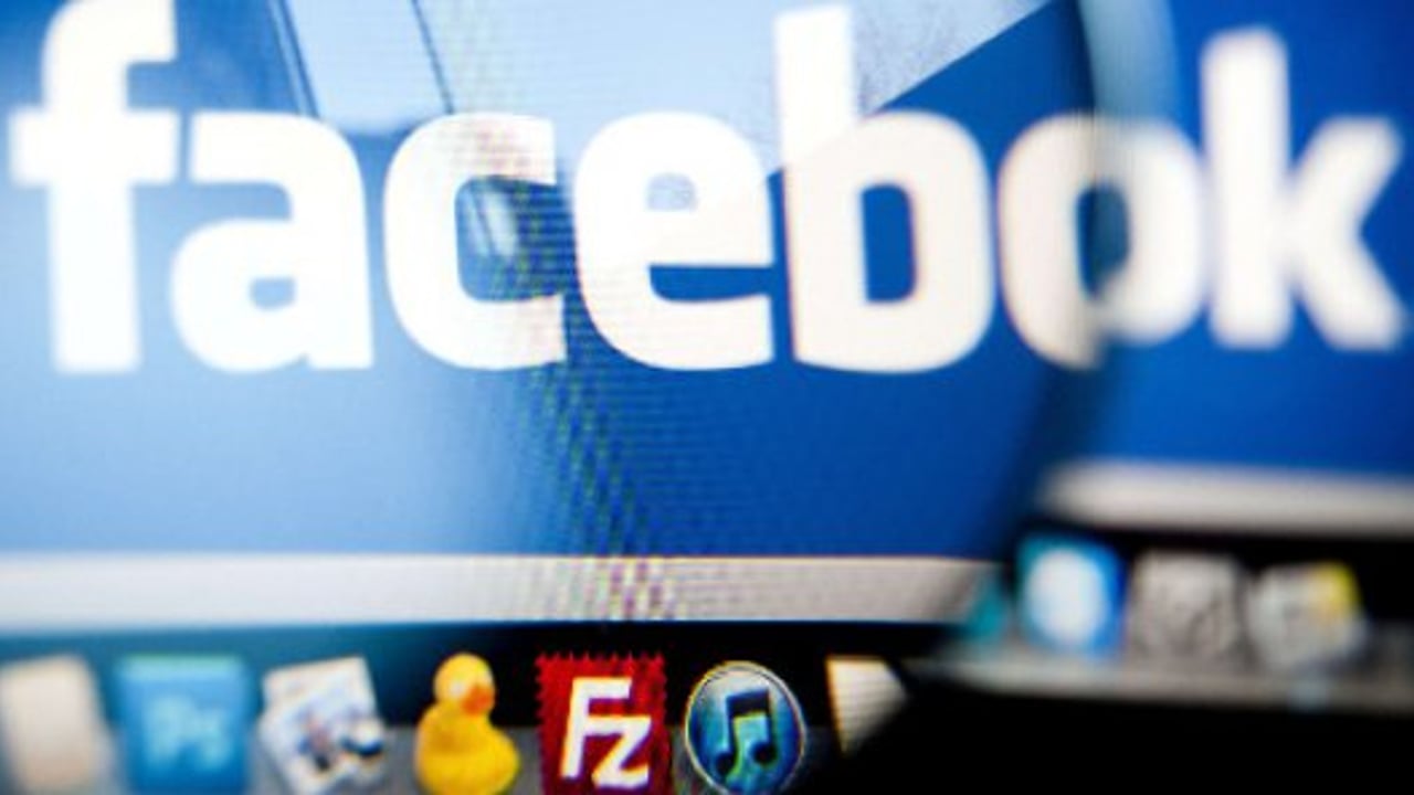 Facebook supprime 265 comptes soupçonnés de diffuser des « fake news ...