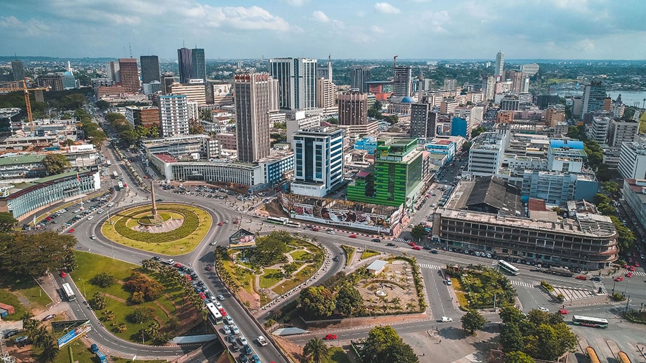 Côte d’Ivoire : à Abidjan, les six chantiers prioritaires d’une ...