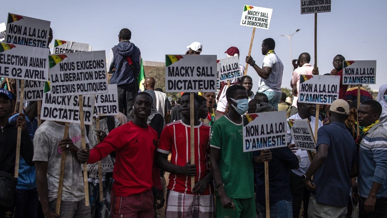 Nouvelle manifestation au Sénégal pour une présidentielle avant le 2 avril