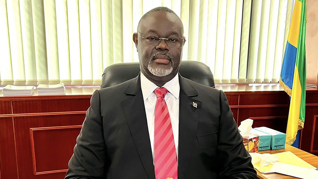 Au Gabon, la chute d’Hervé Patrick Opiangah