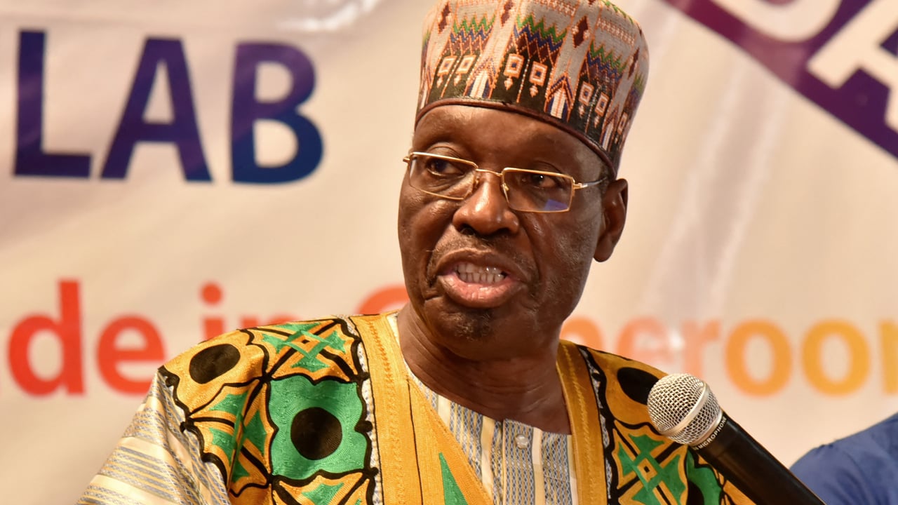 Au Cameroun, le ministre de l’Emploi Issa Tchiroma Bakary a annoncé au ...