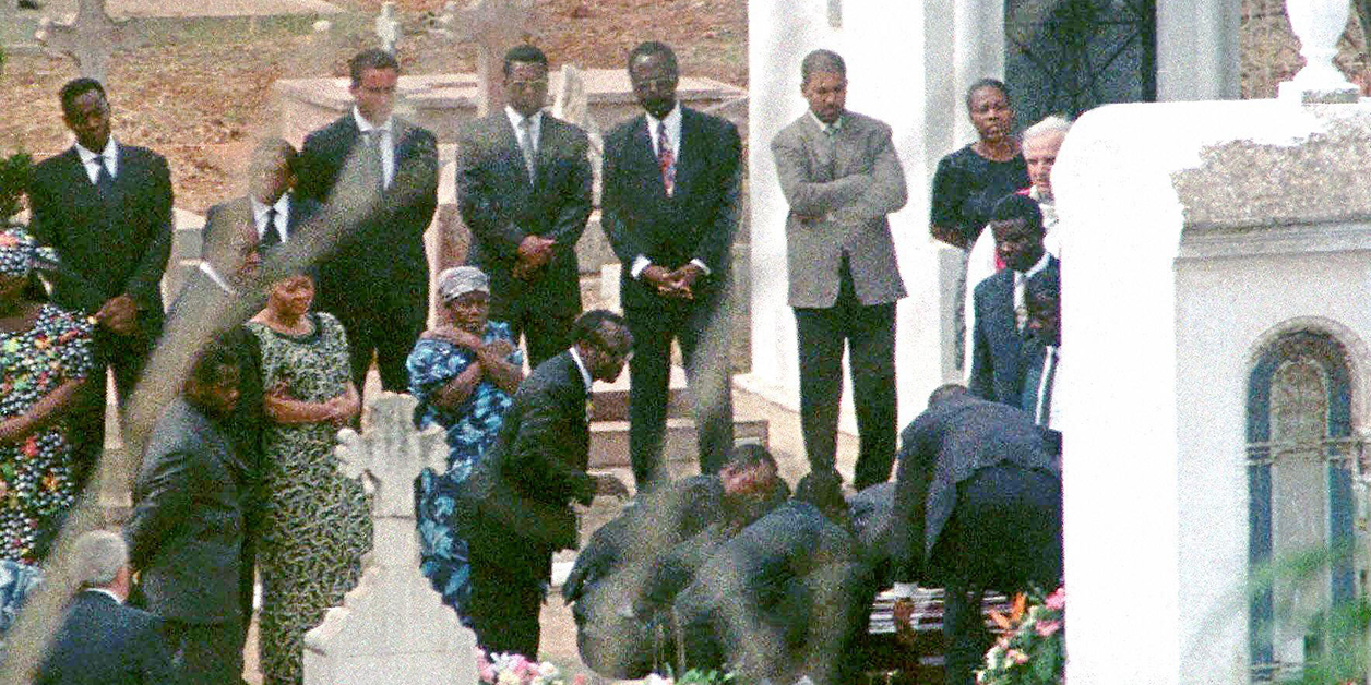 RDC : vingt-cinq ans après la mort de Mobutu, l’impossible retour de sa ...